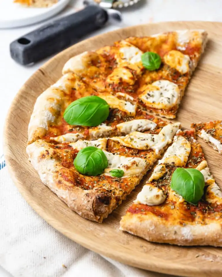 Base para pizza caseira - fácil e crocante - Criar Comer Crescer